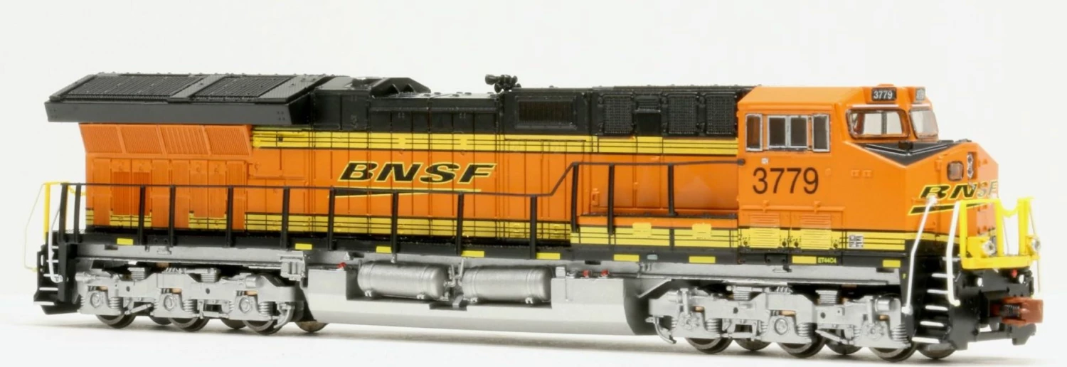 Discover Bargain Deals on ScaleTrains Operator 10961 N Scale GE ET44C4 Tier 4 Diesel "Heritage ...